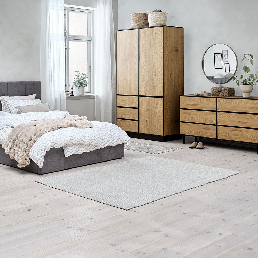 Skapis ODENSE 120 x 209 x 60 cm - JYSK - Vienmēr lieliski piedāvājumi