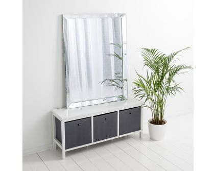 SPOGUĻI - GUĻAMISTABAI